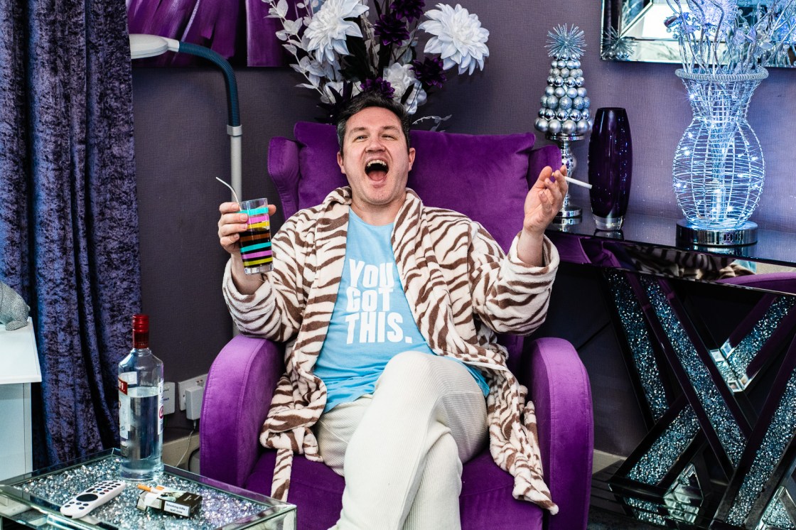 Alan Bissett | Playwright, novelist, performer, bletherer.